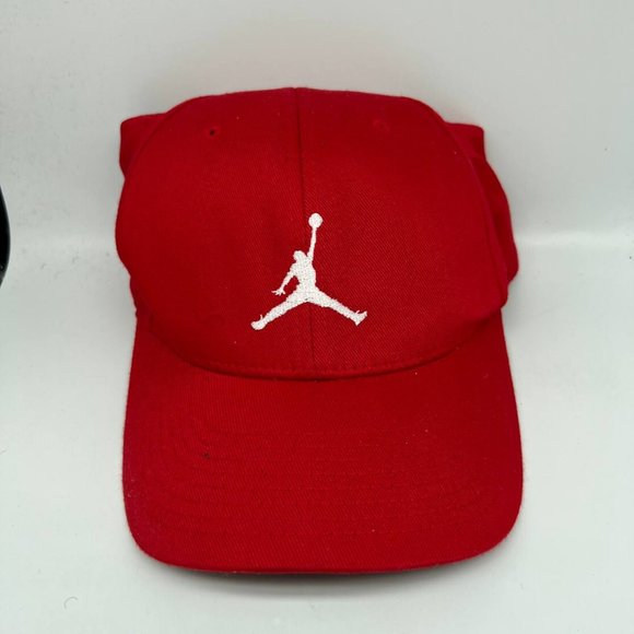 Jordan | Accessories | Air Jordan Red White Lxl Jumpman Hat Stretch ...